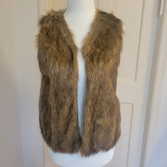 Zara | Jackets & Coats | Nwt Zara Girls Fur Vest | Poshmark